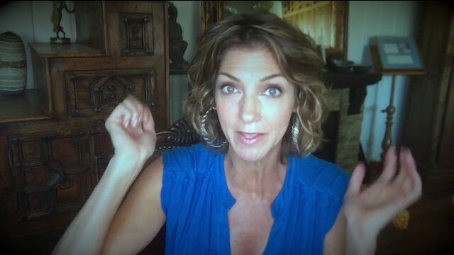Signs Dinner with an Ex is a BAD Idea! - Allana Pratt